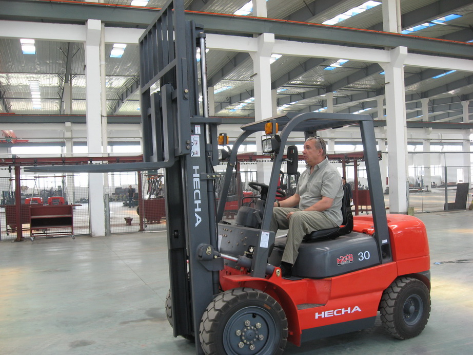 HECHA the Chinese Forklift