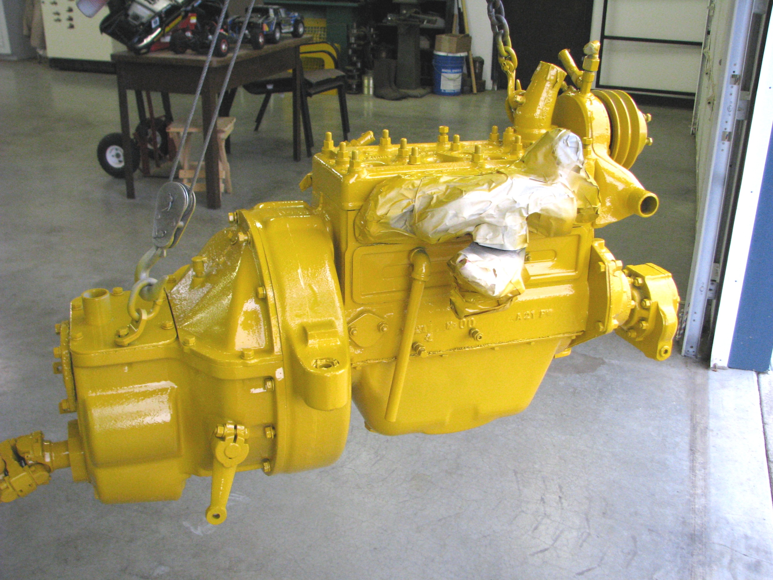 TOWMOTOR forklifts pictures and history